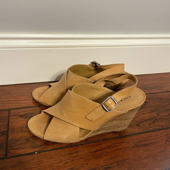 Lucky Brand | Shoes | Womens Lucky Brand Leather Wedges 75 | Poshmark
